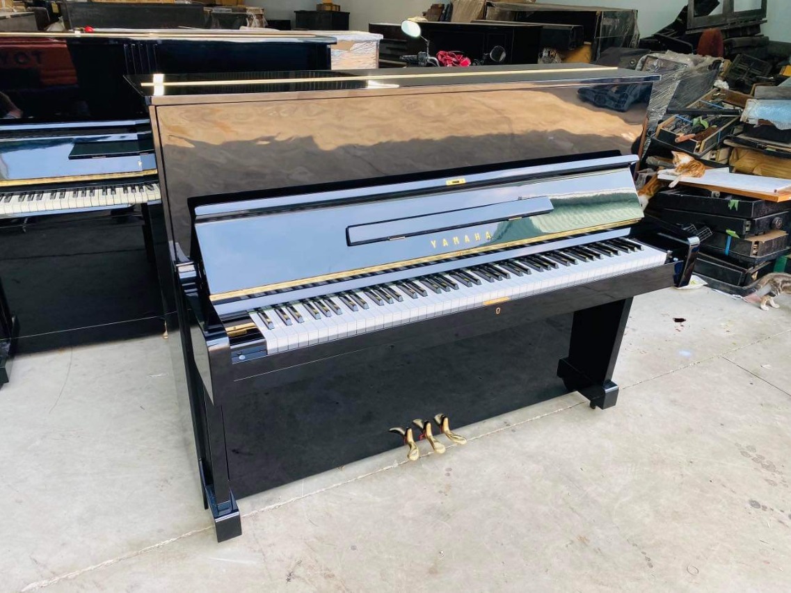 Yamaha U1F | Guitar - Piano Nhật Chính Hãng Tại Đà Nẵng